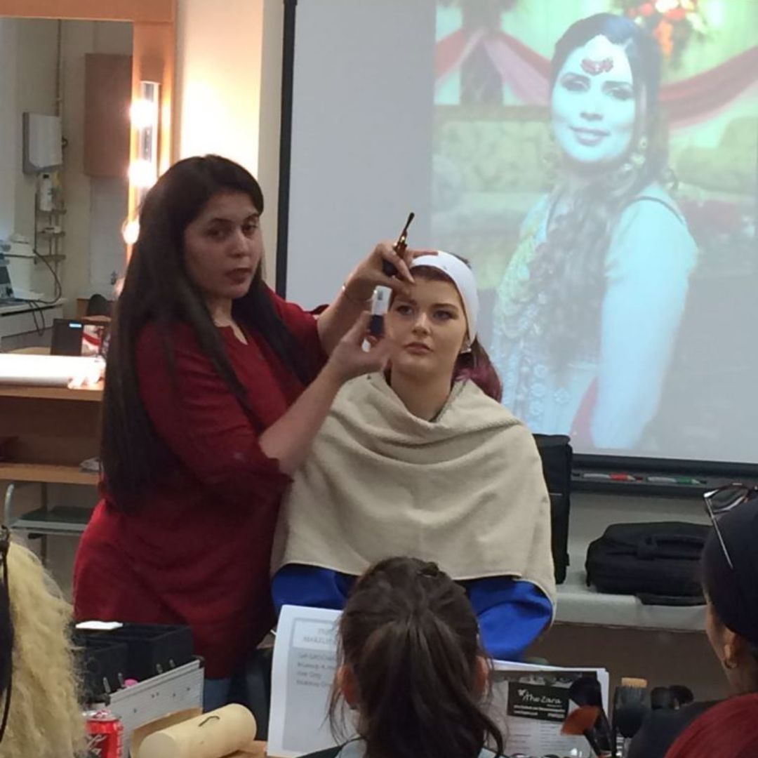 Makeup Learning & Bridal Makeup Training Academy in London | The Zara